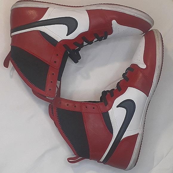 Nike | Shoes | Nike Air Jordan Skinny High Chicago Gym Red Size 7y ...